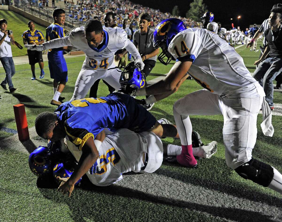 Last-second Hail Mary lifts Channelview past North Shore