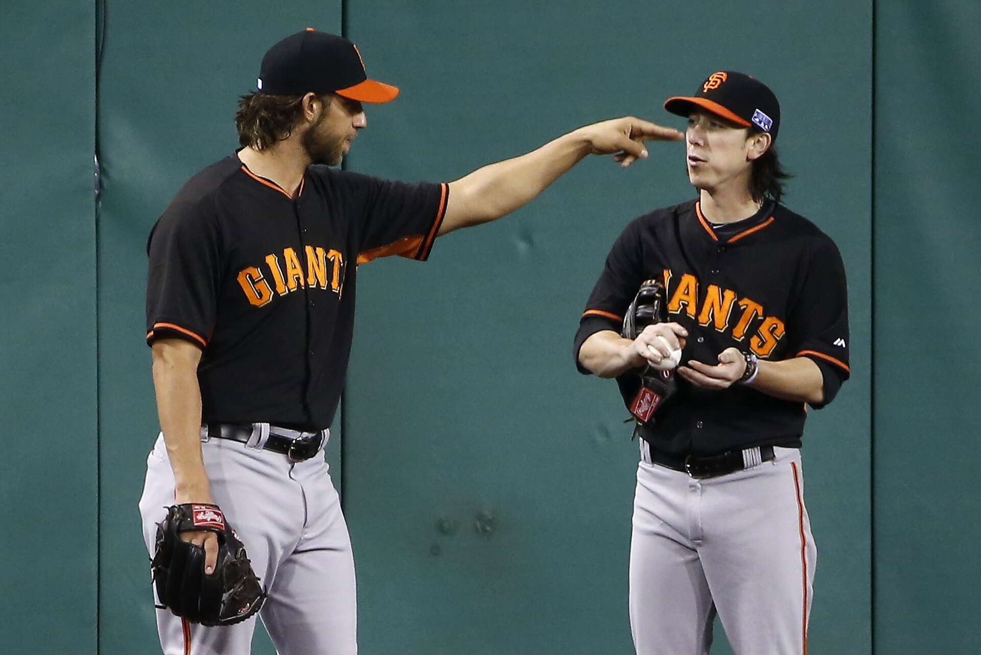 Tim Lincecum handling loss of spotlight with aplomb