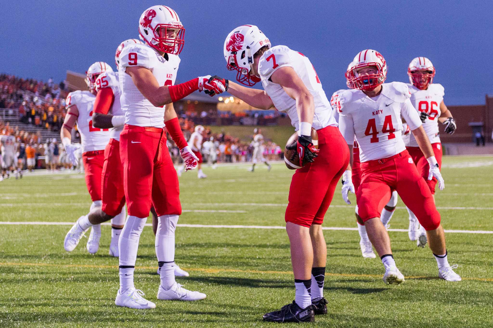 Katy overcomes turnovers to top Seven Lakes