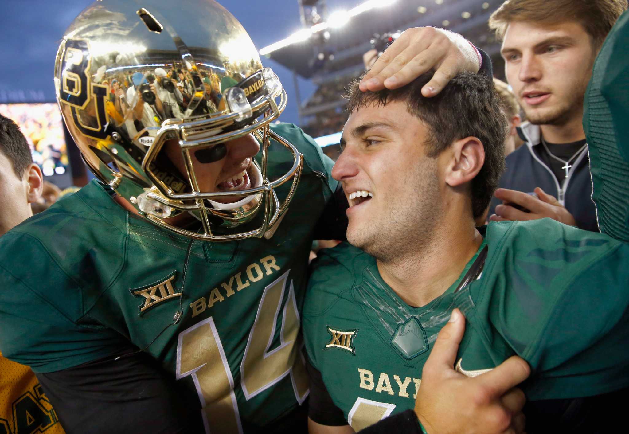 Baylor beats TCU with a comeback for the ages