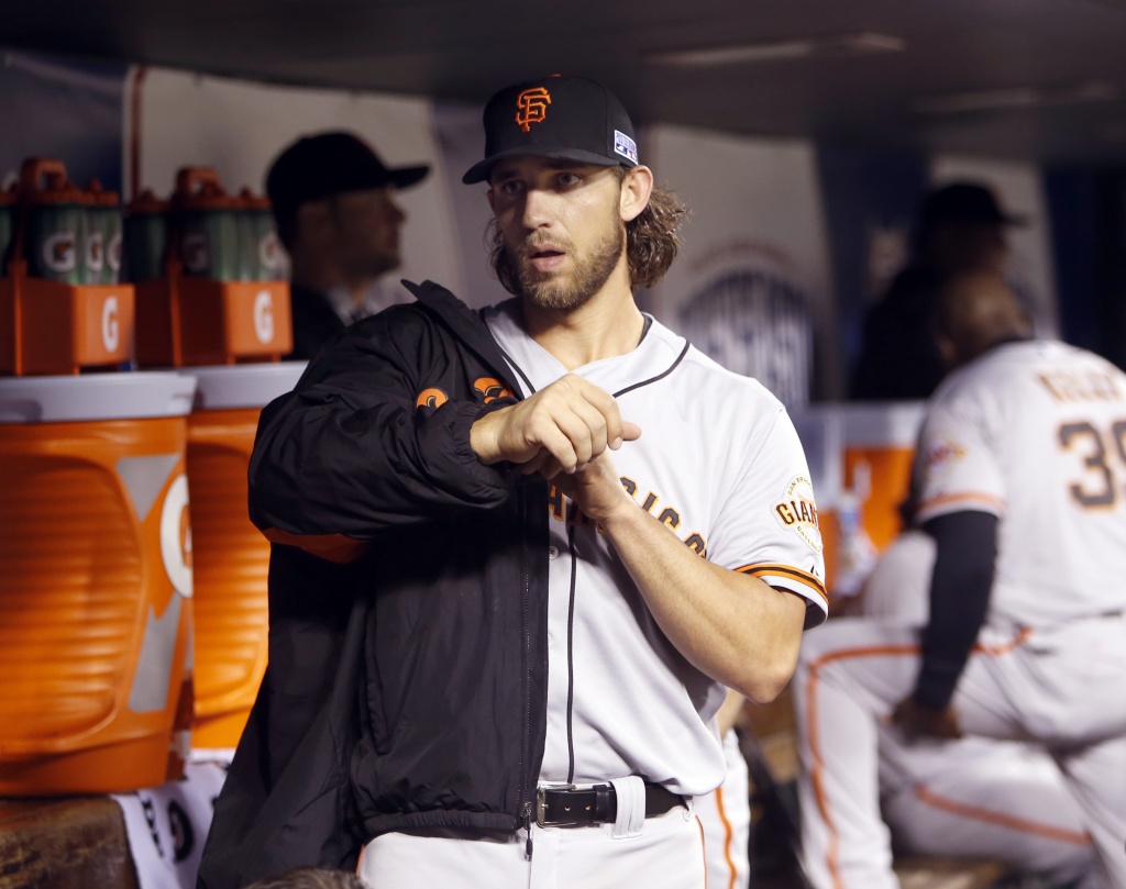 Full-contact play at 1st adds to Bumgarner’s legend