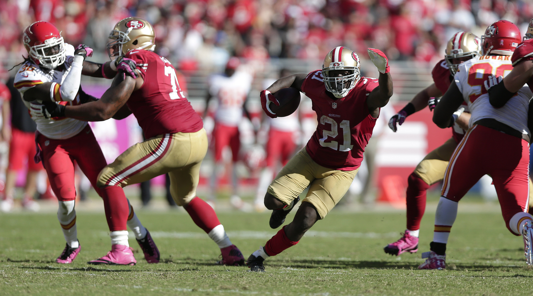 49ers’ revitalized line gives Frank Gore room to run