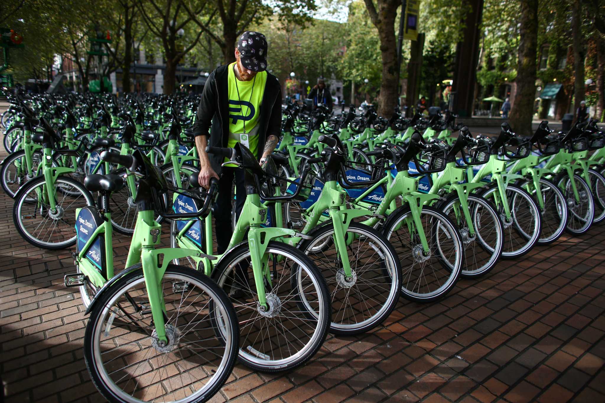 Seattle's failing Pronto bike share program to end in March