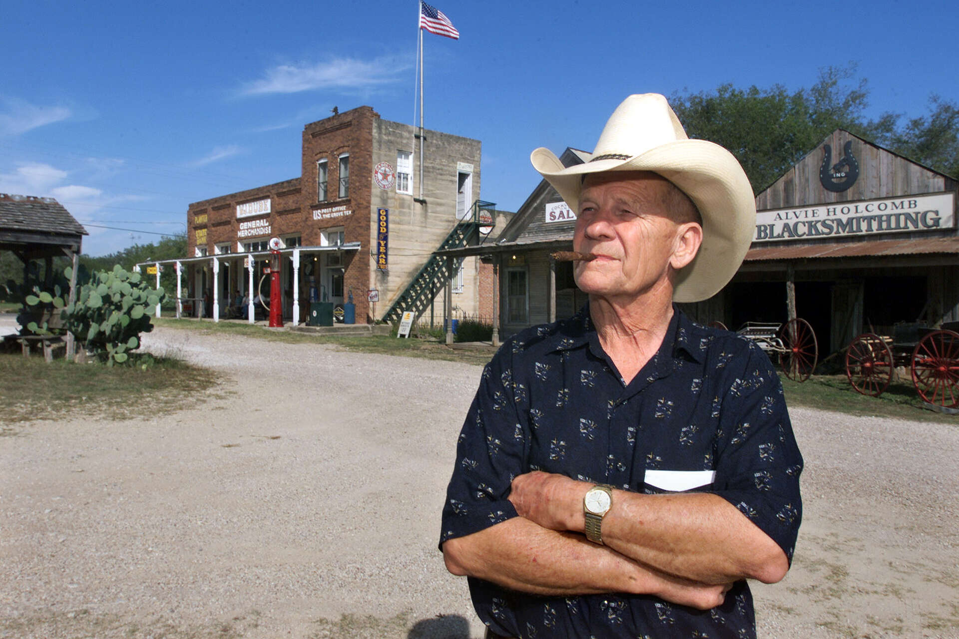 12 ghost towns to visit in Texas