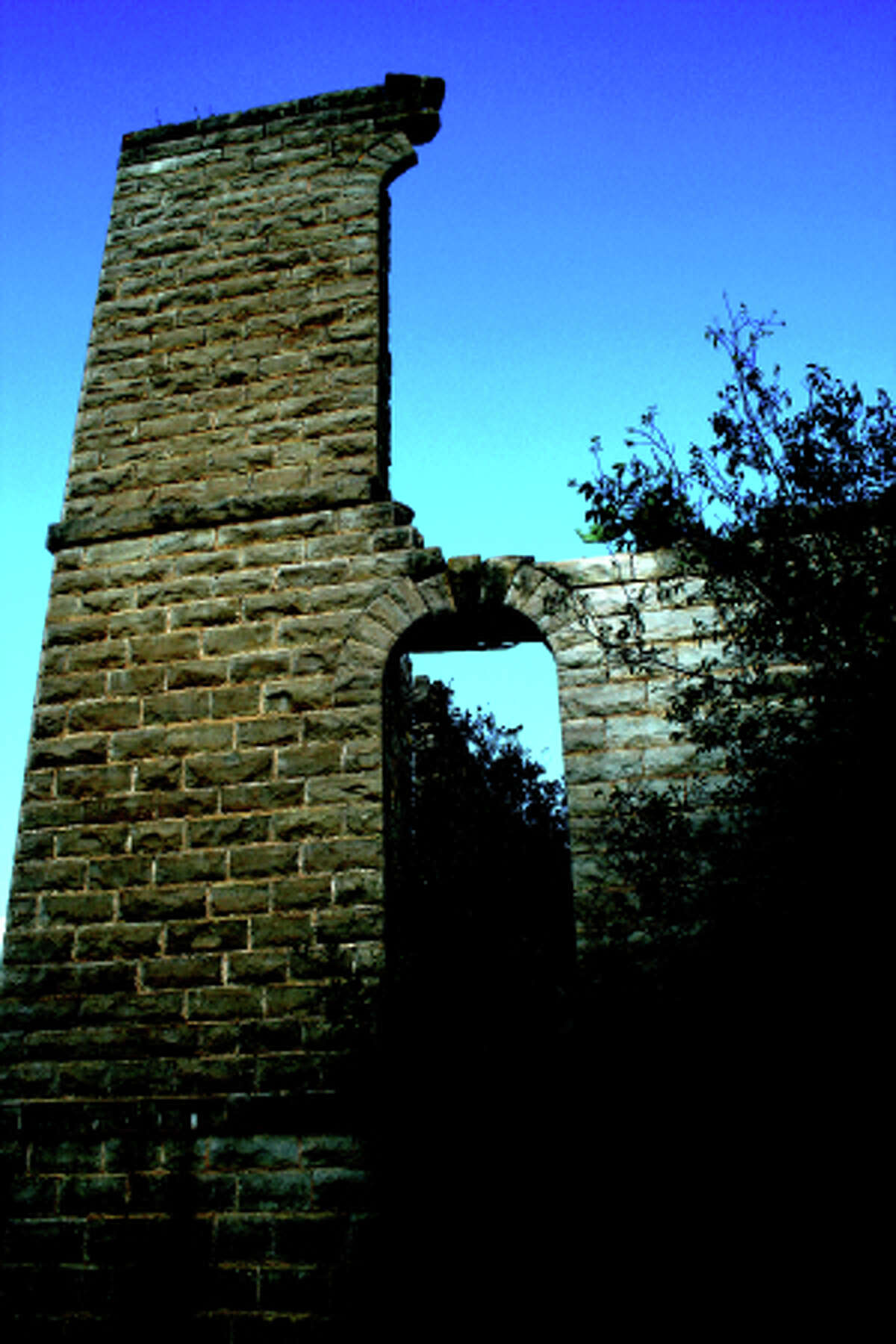 12 ghost towns to visit in Texas