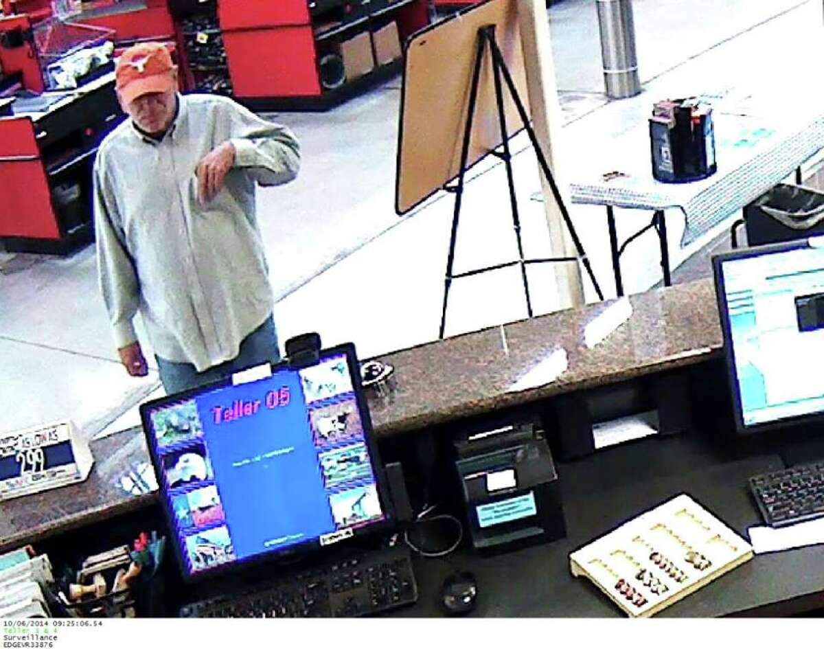 Serial bank robber in 50s suspected in Central Texas