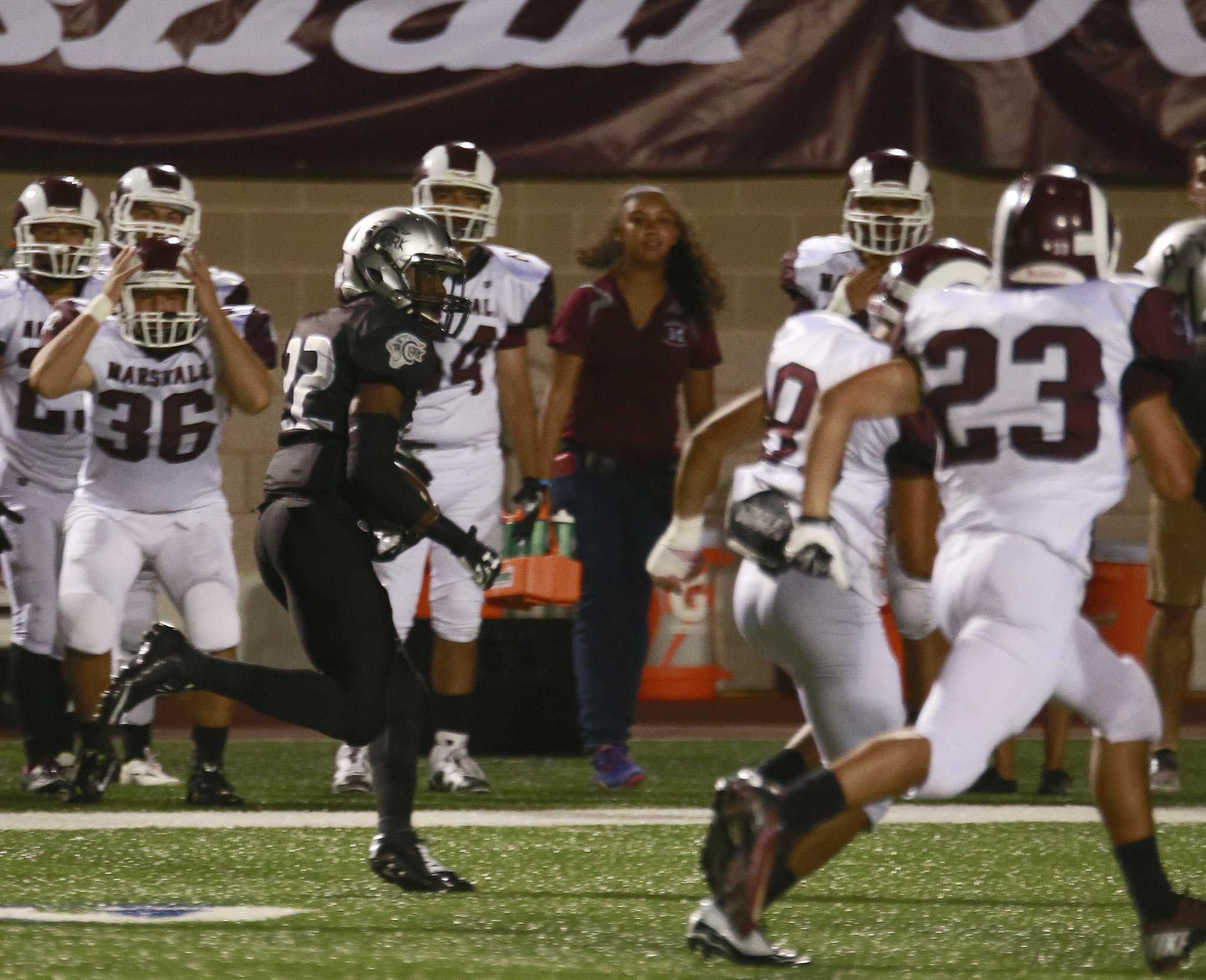 Big plays, tough defense help Clark beat Marshall