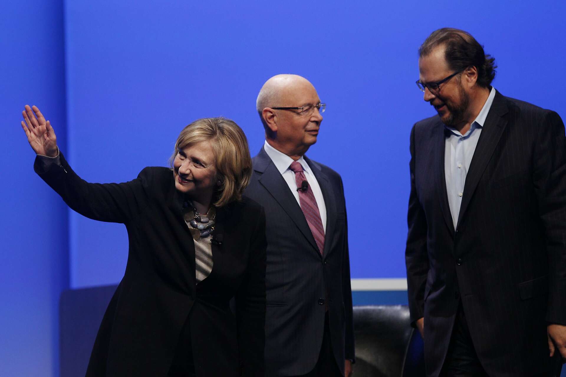 Hillary Clinton: Social media creating 'hurdles’ to higher office