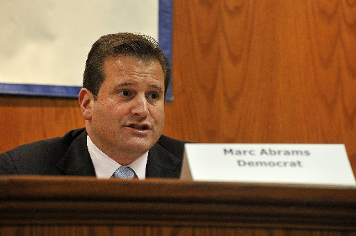 Greenwich candidate remains on ballot