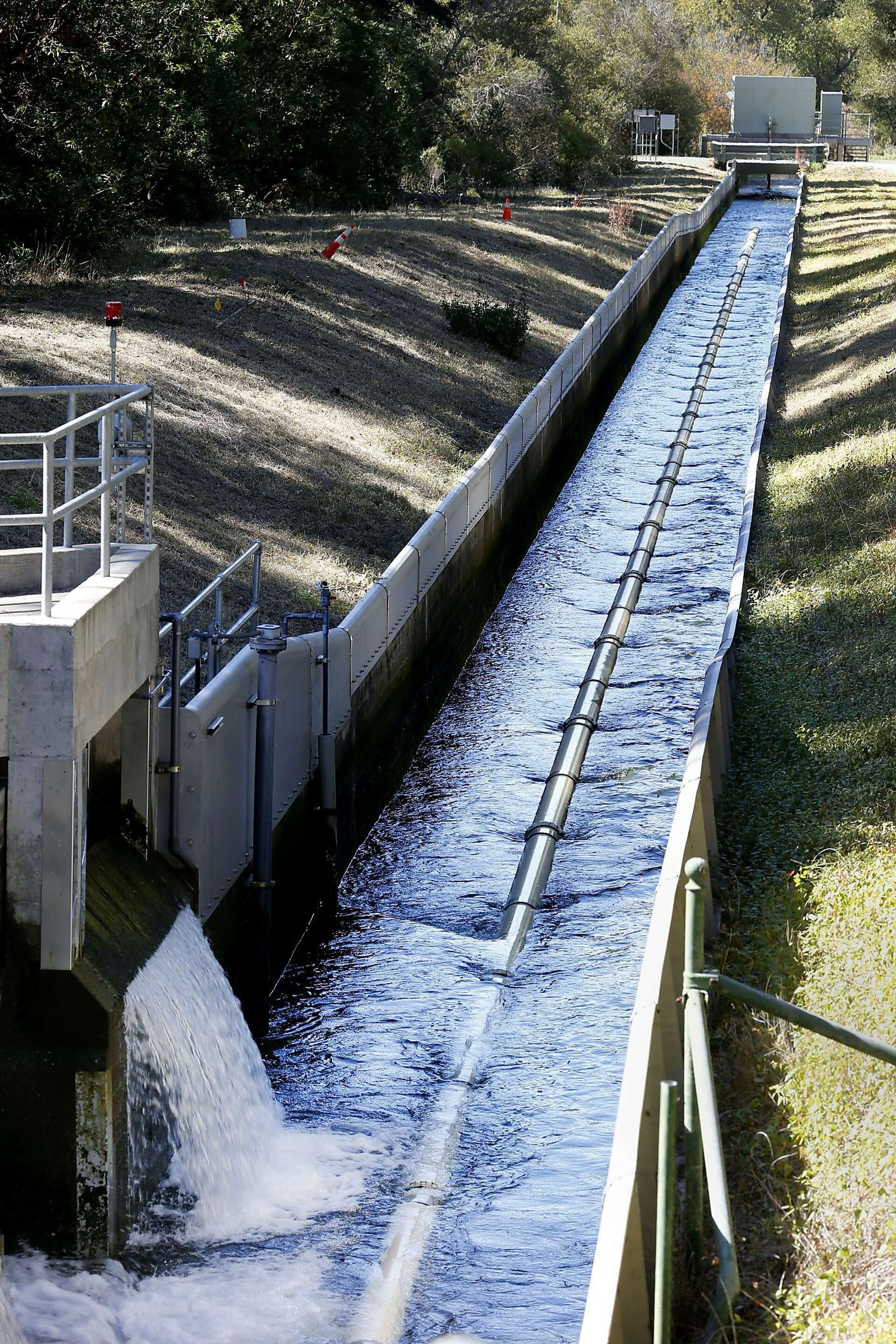 Big debut for 1st-of-its-kind water tunnel below S.F. Bay