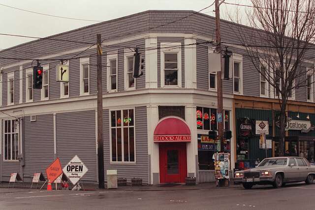 22 iconic Seattle eateries and bars we miss