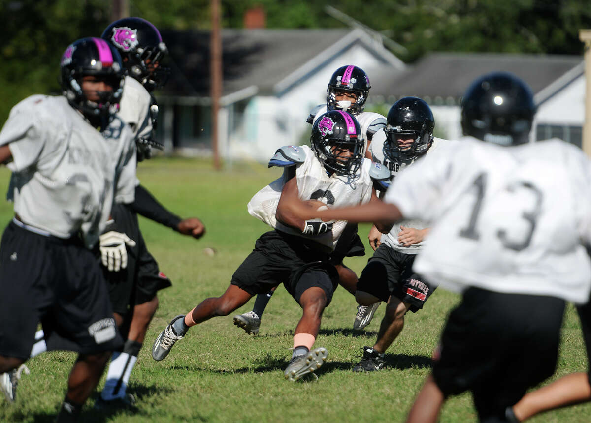 Jasper County neighbors Kirbyville, Buna meet on Friday