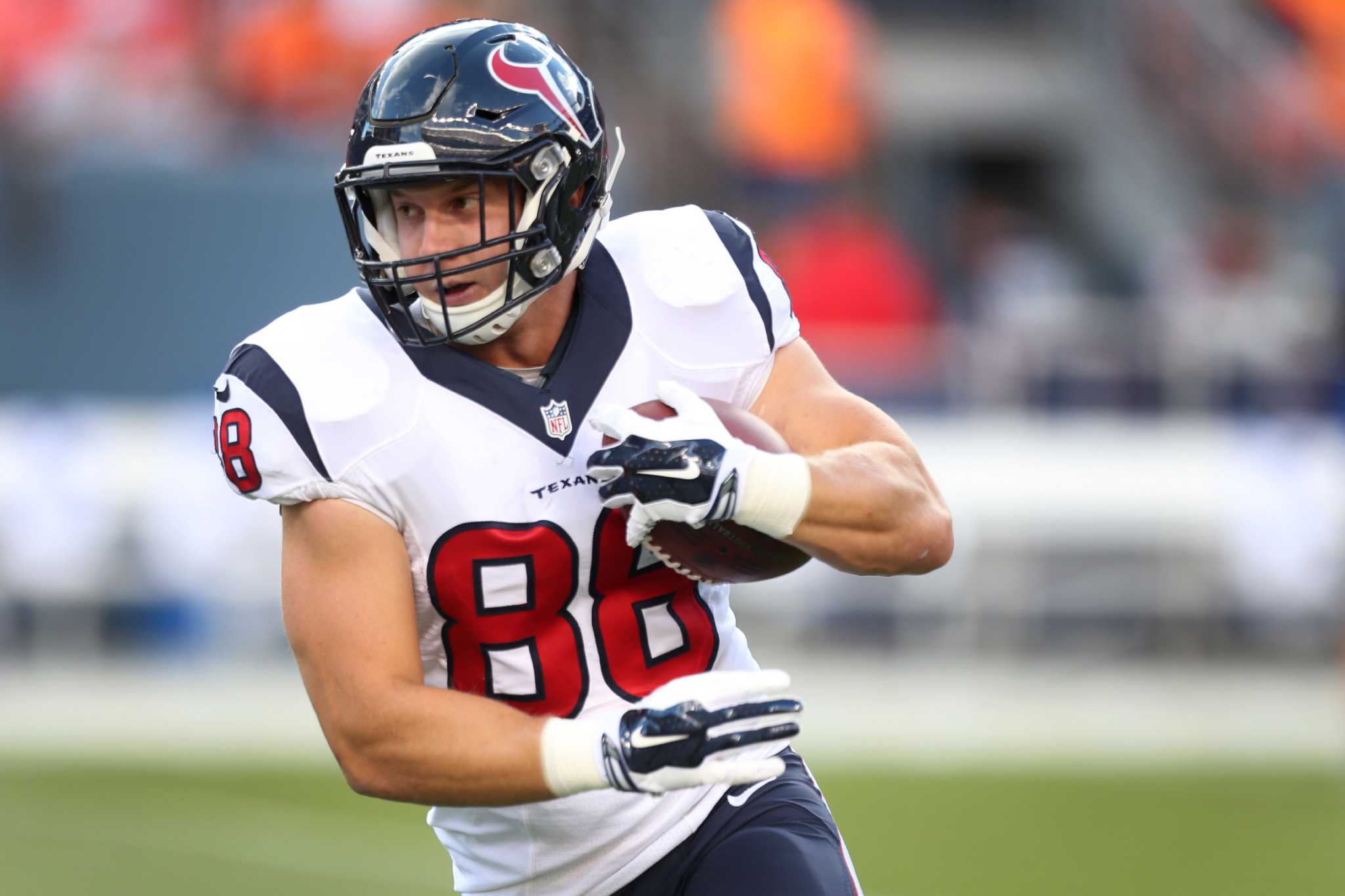 Texans tight ends left empty-handed in offense
