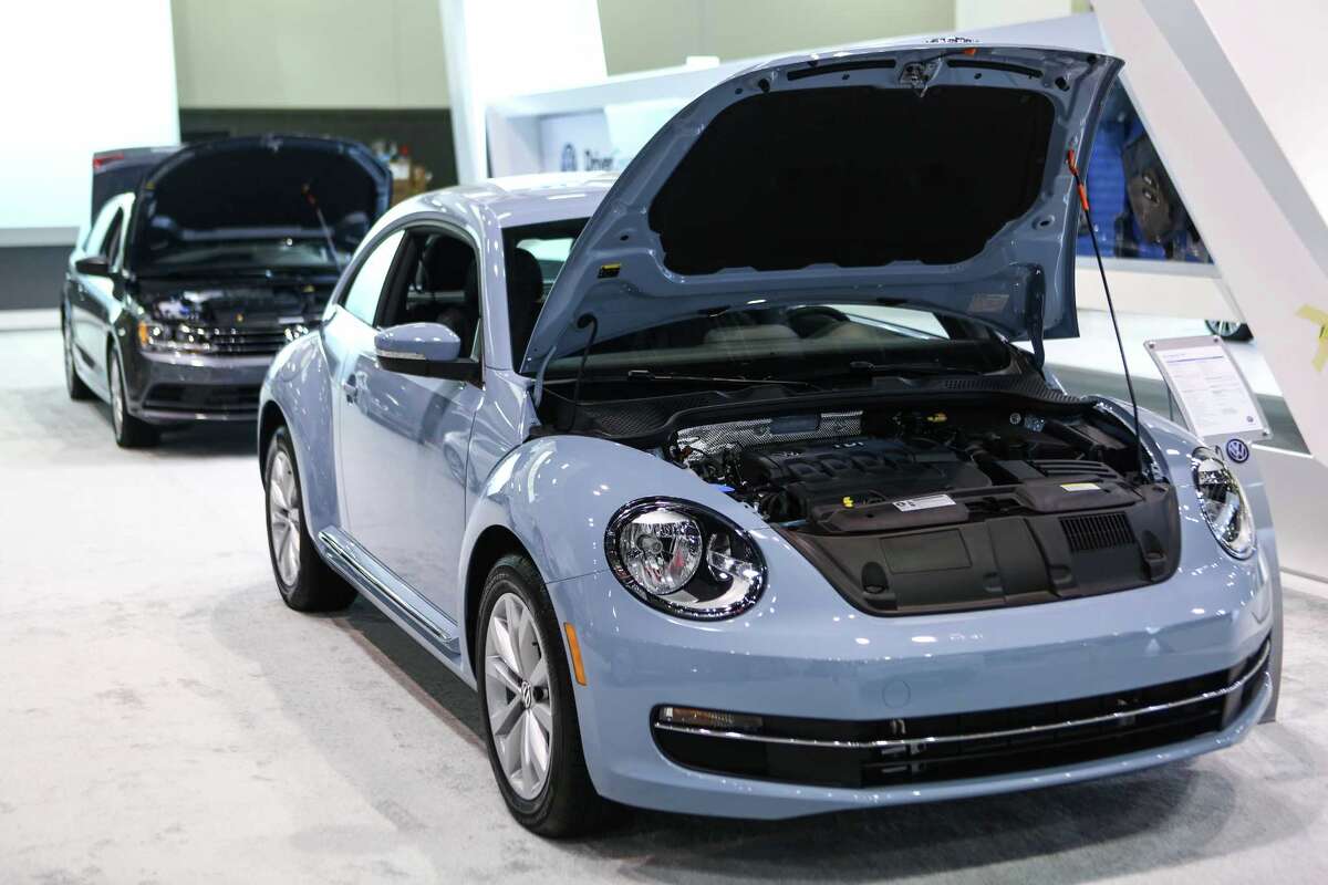 Seattle Auto Show full of eye candy, gizmos