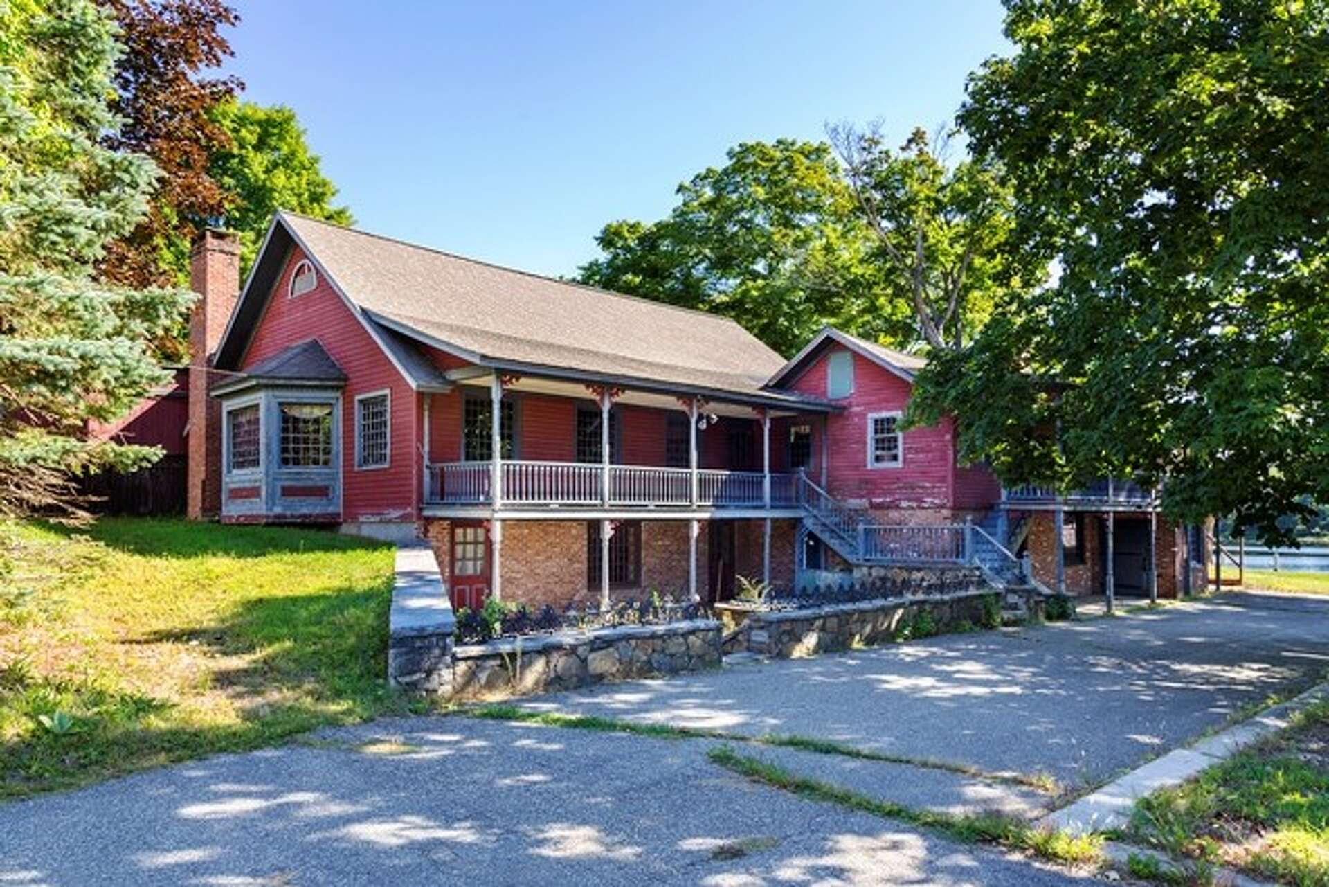 How much would you pay for a Connecticut ghost town?