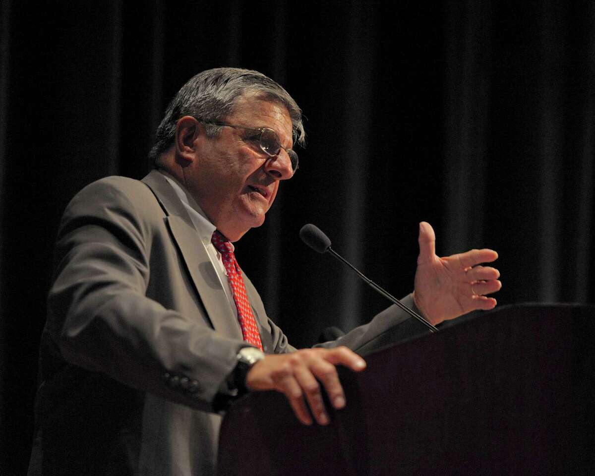 Economist blames federal spending cuts for 'jobless recovery'