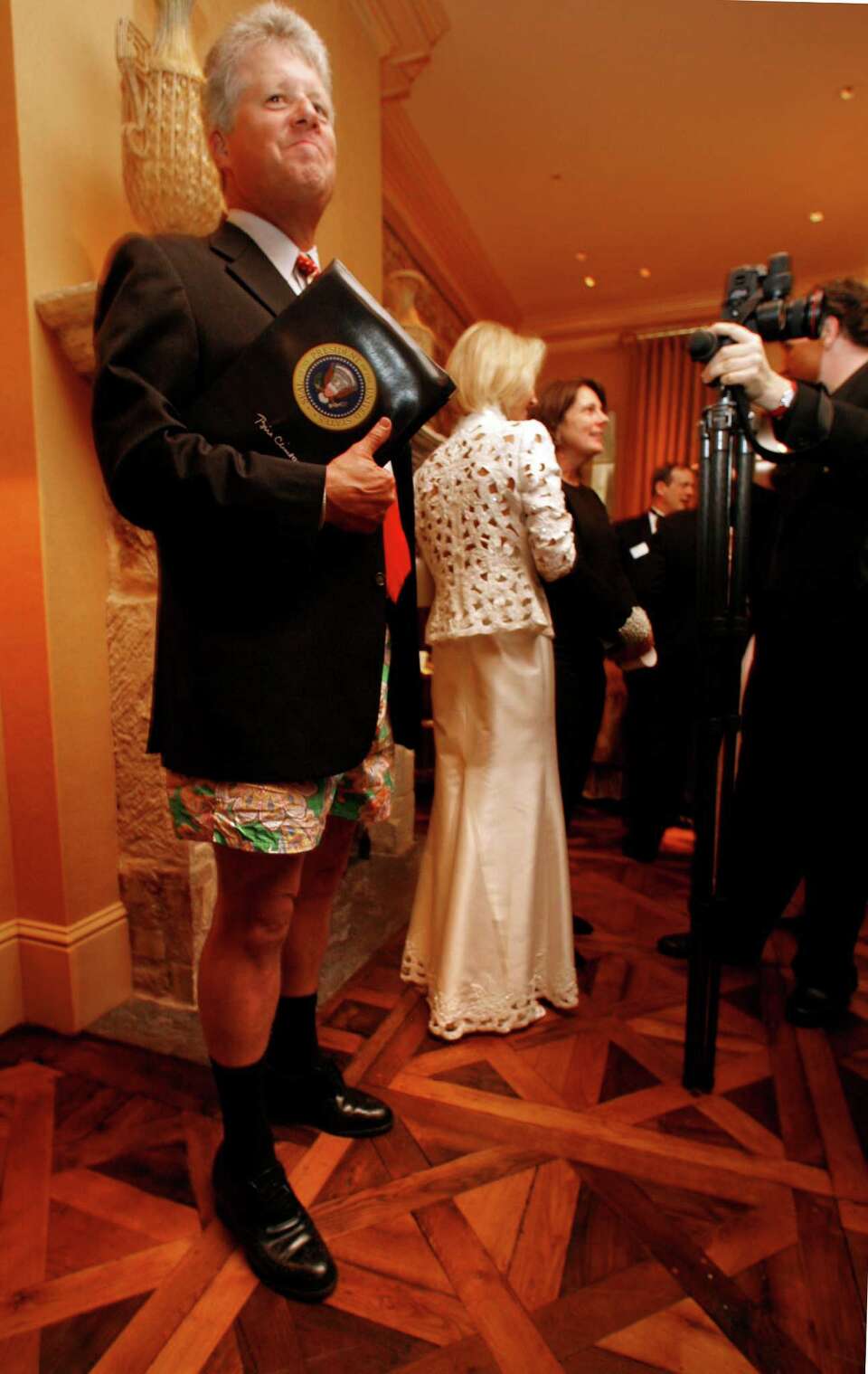 5 unforgettable charity ball themes