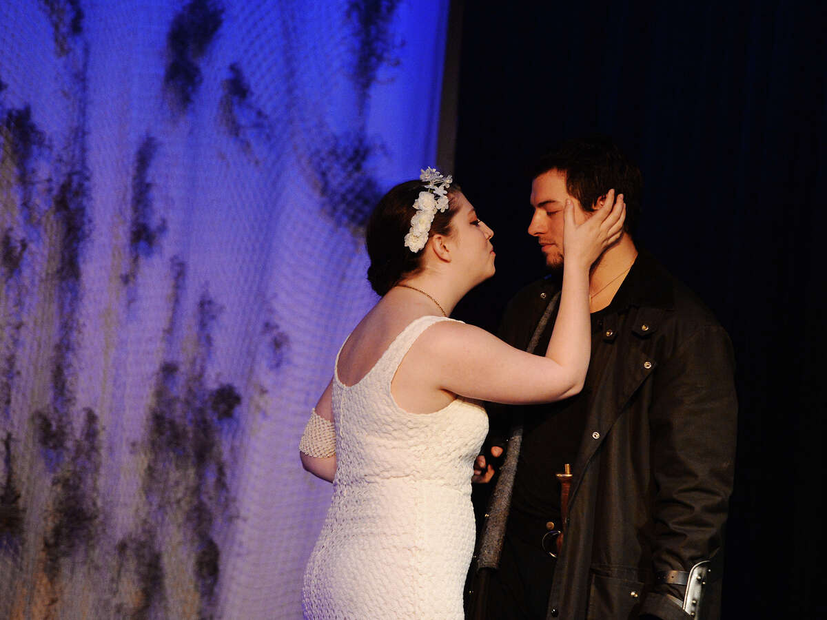 Photos: LSC-PA begins run of "Macbeth"