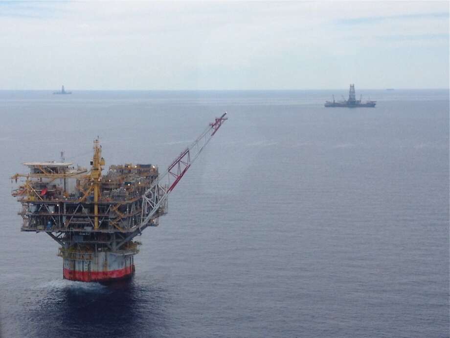 Chevron drillships in the Gulf - Houston Chronicle