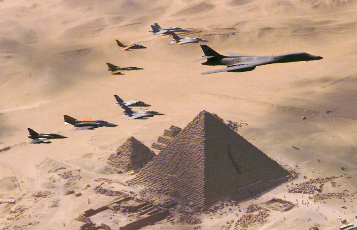 Boeing B-1B bomber first flew 30 years ago