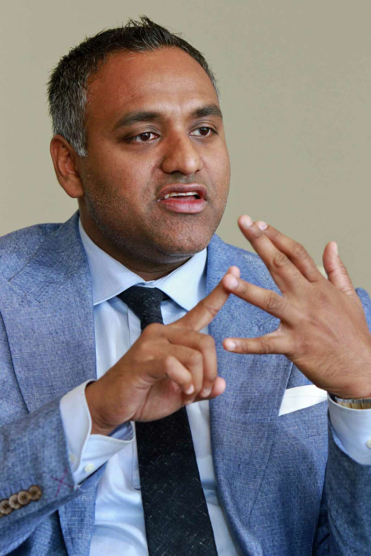 Q&A: Small generators pose big challenge to utilities