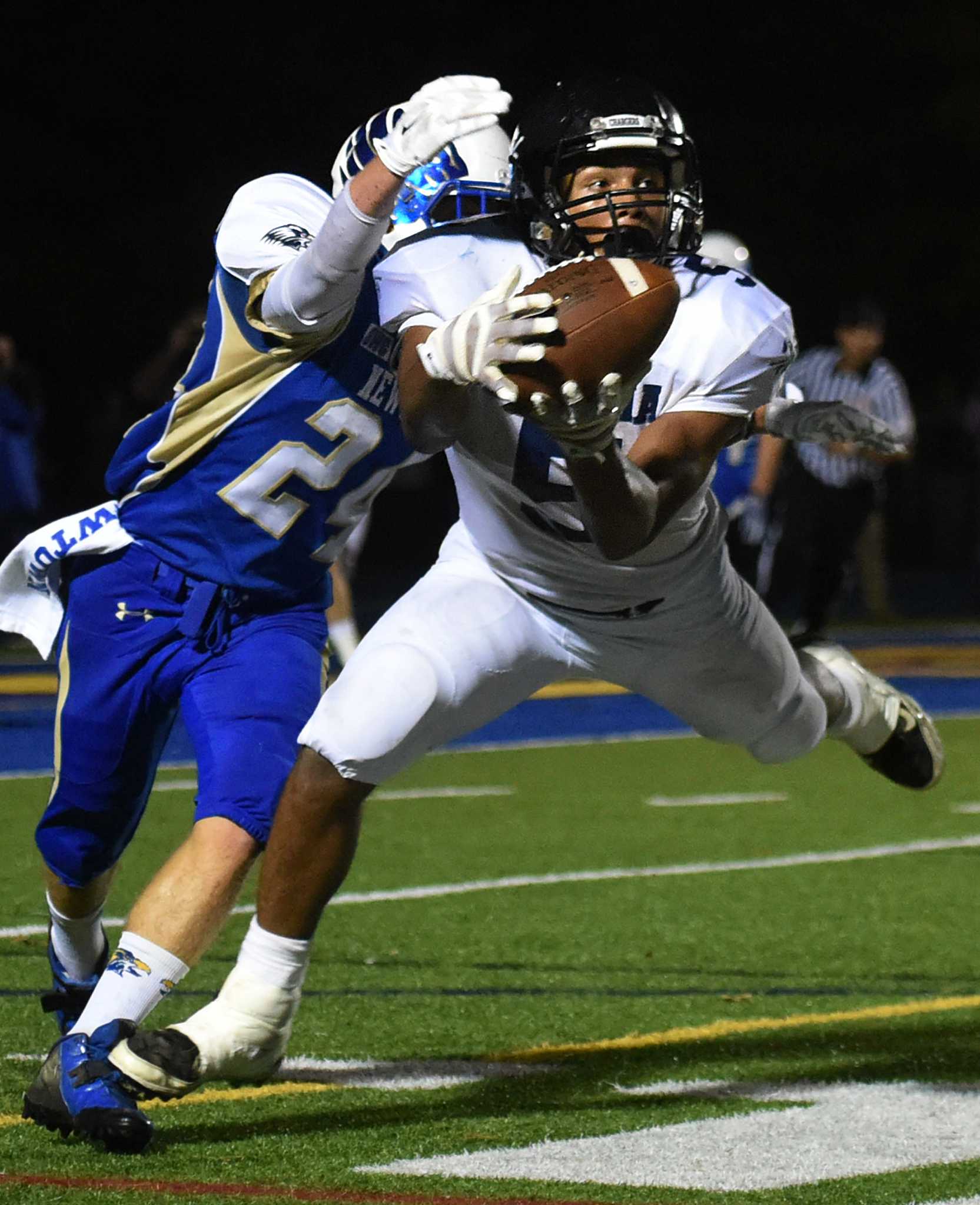 Top high school football photos of Week 6