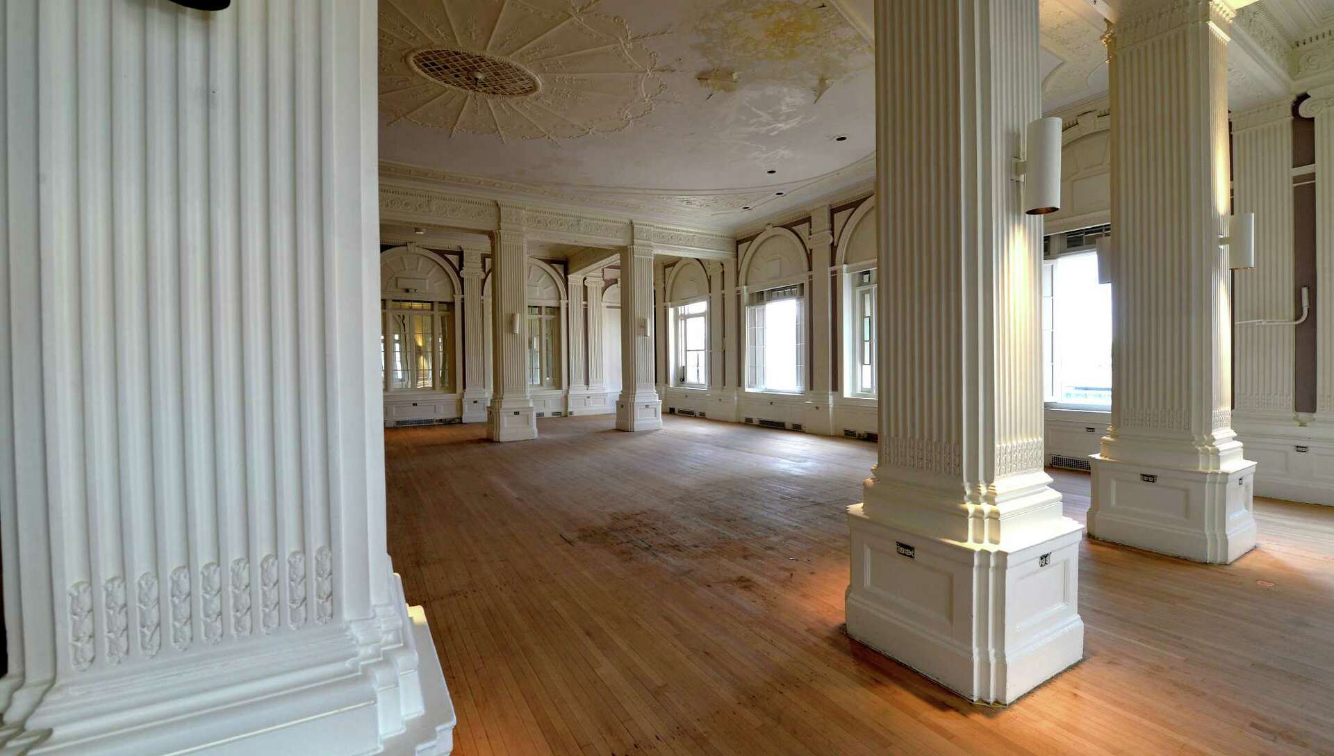 Reclaiming the luster of the 1927 DeWitt Clinton Hotel