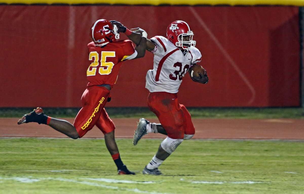 UIL approves plan to give higher-seeded 6A team home-field advantage