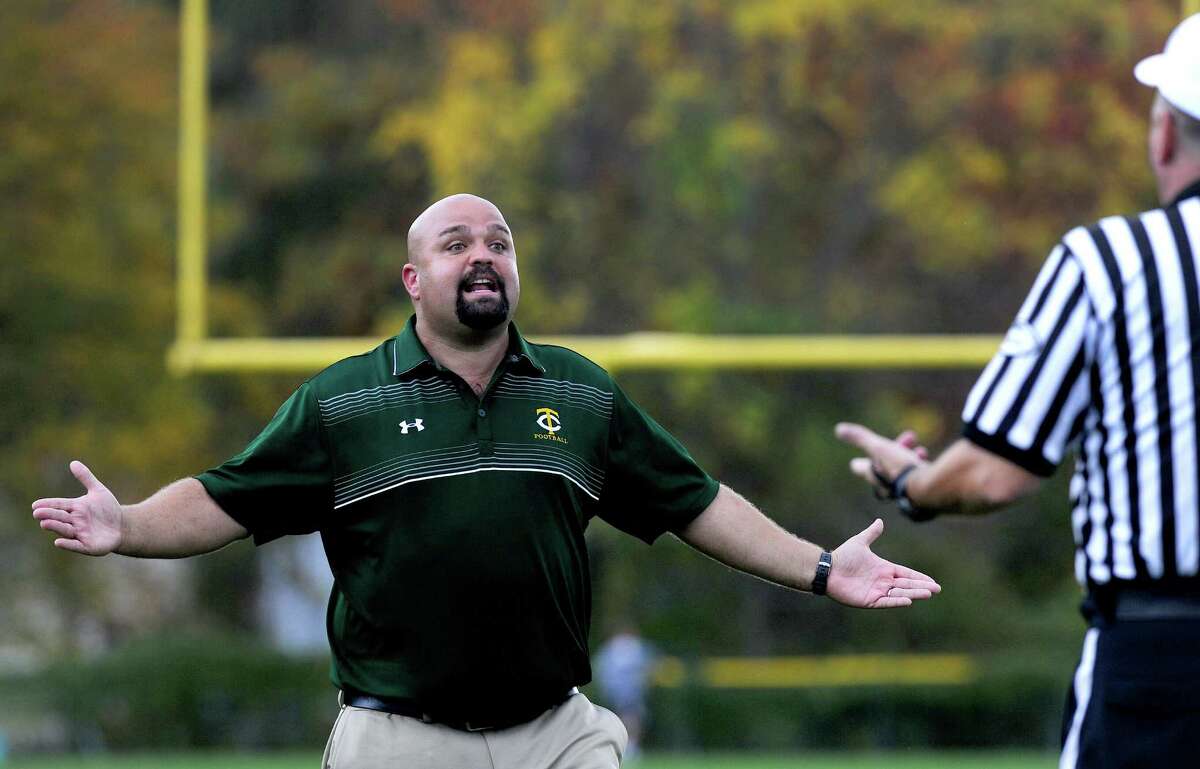 Unbeaten Darien routs Trinity Catholic