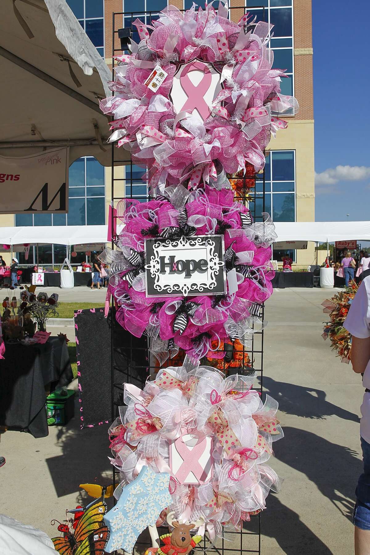 Methodist West Houston is Positively Pink