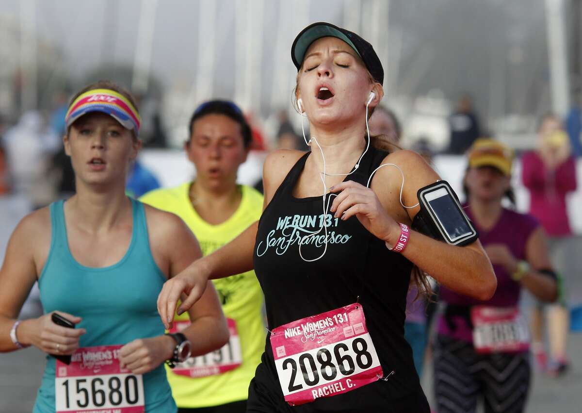 Popular women’s half marathon leaving San Francisco