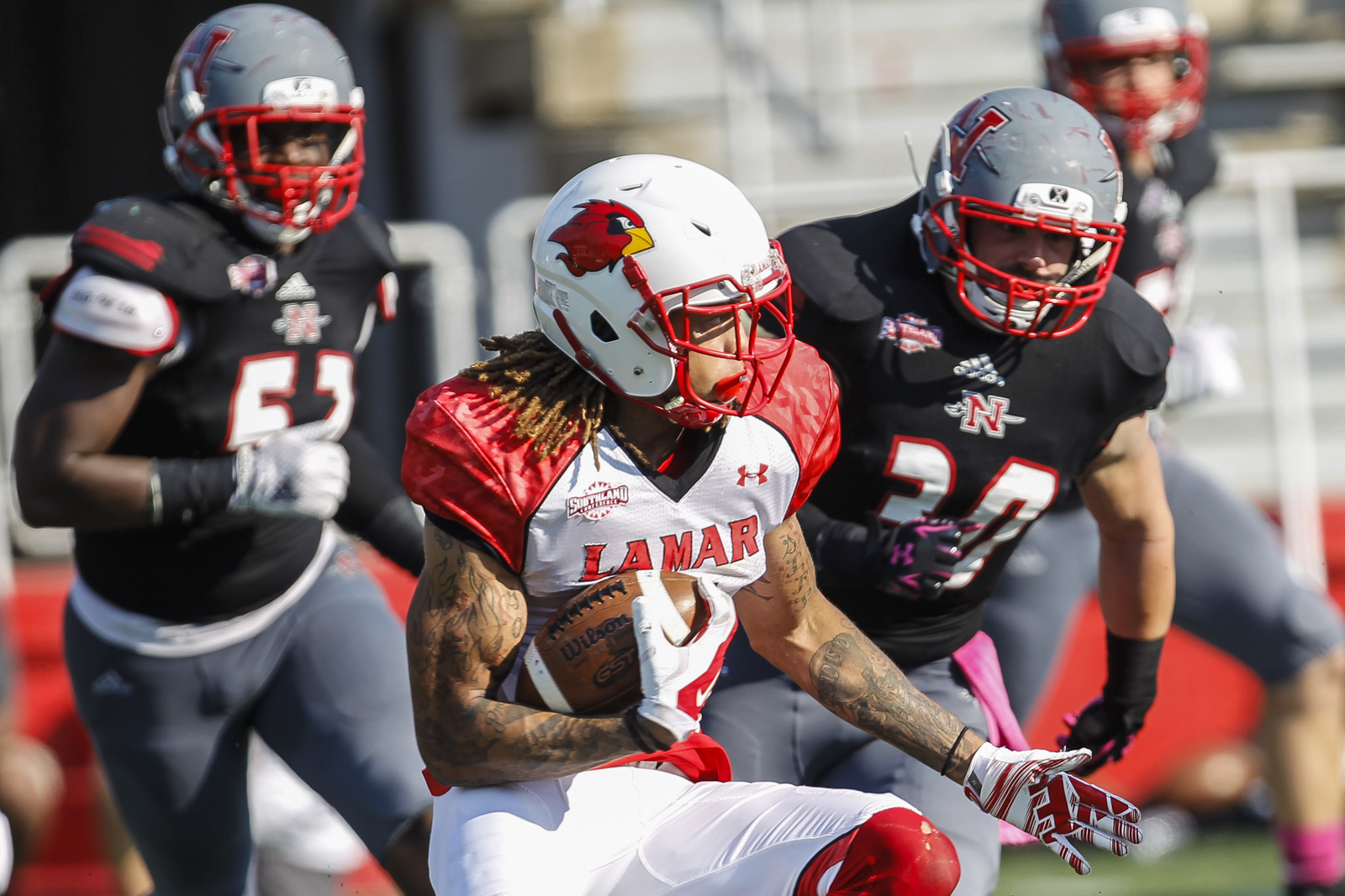 Lamar football rolls past Nicholls for 5th win
