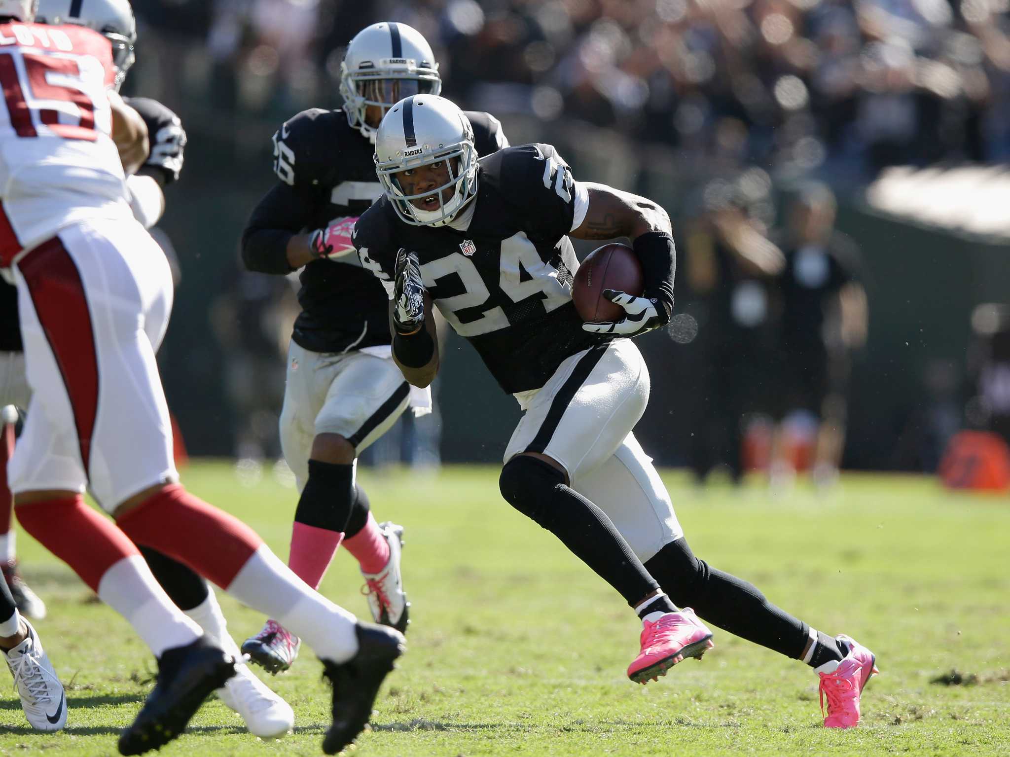 Facts and figures from Raiders’ 24-13 loss to Cardinals