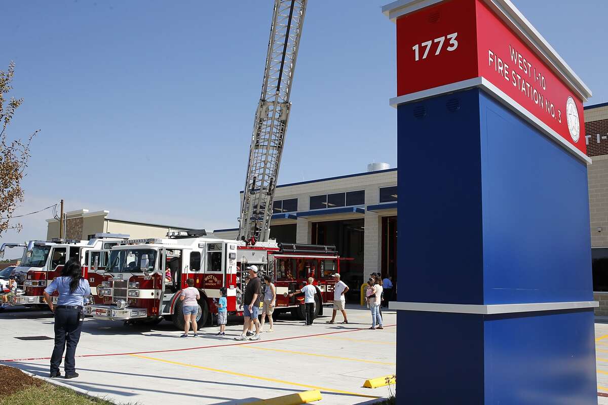 Katy-area fire department celebrates grand reopening