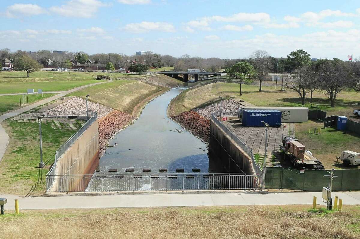 Two Houston dams among 'extremely high risk'