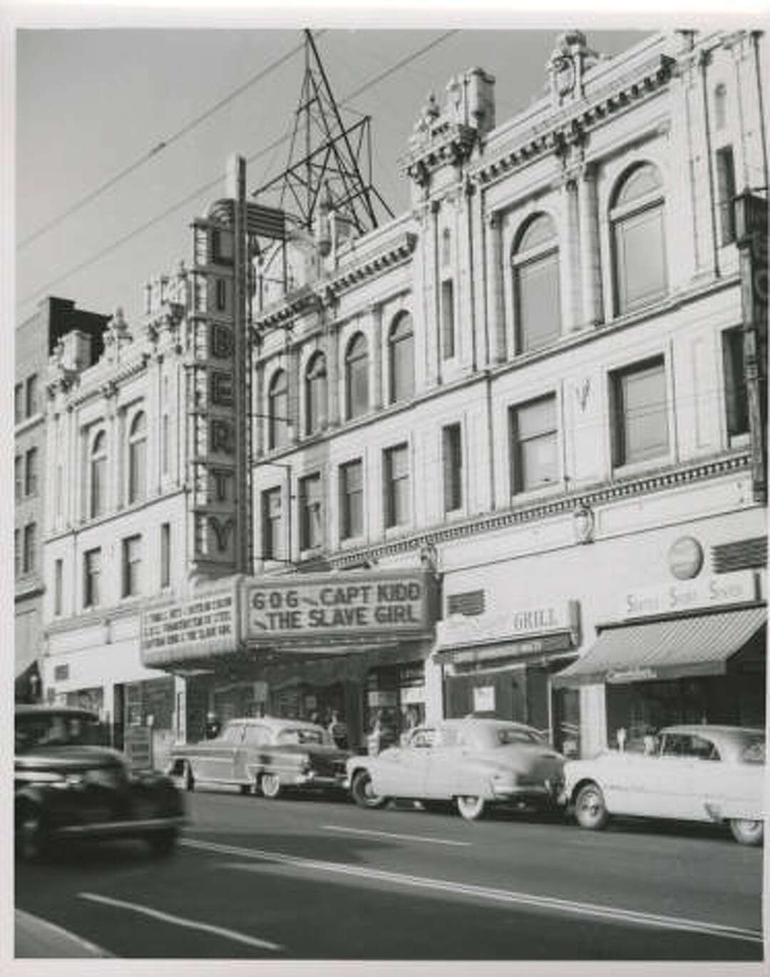 Library offers taste of old Pike Place Market in digital collection