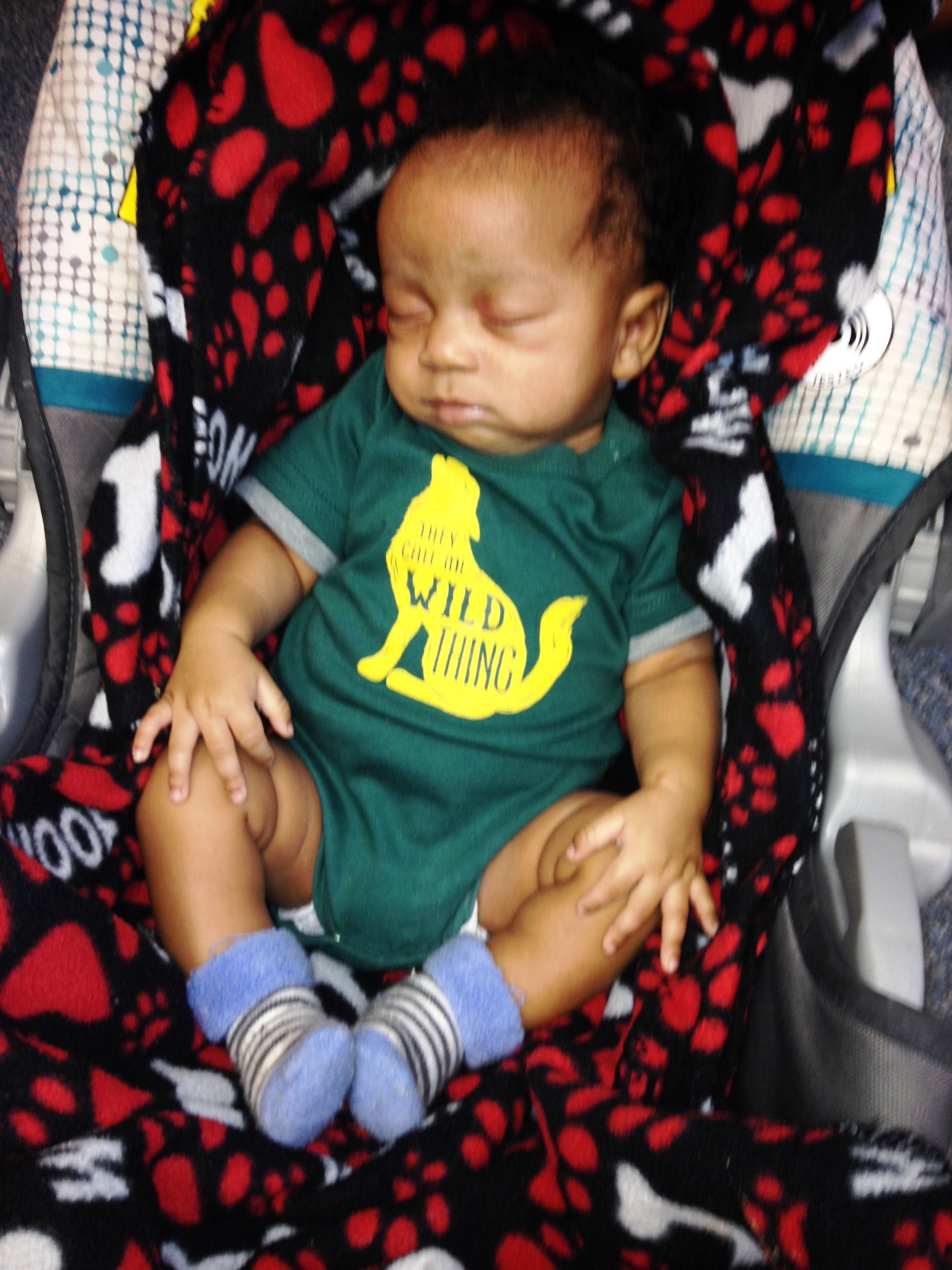Baby boy discovered at Houston post office
