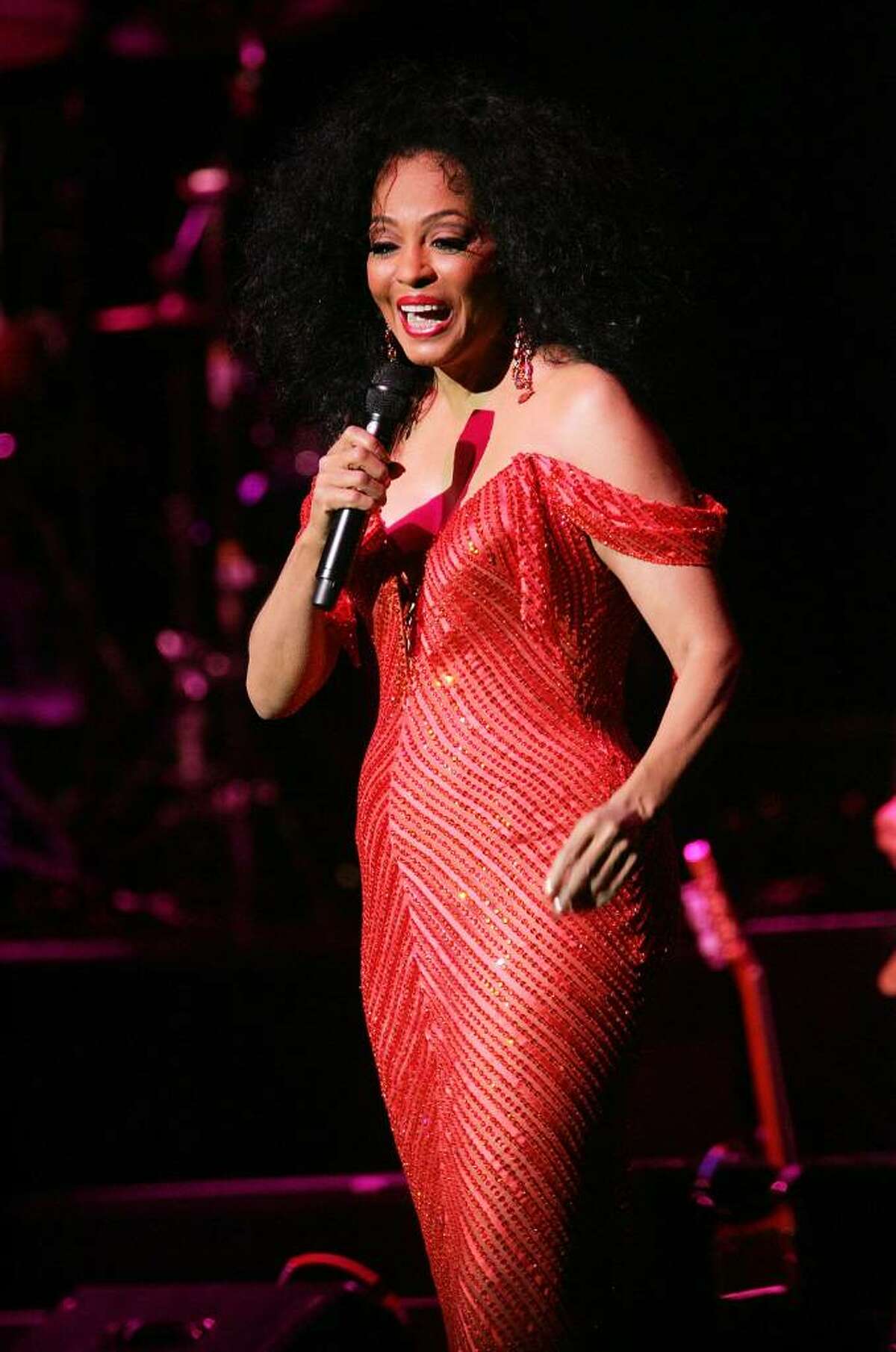 Former Supreme, prominent hedgie sing the blues over taxes