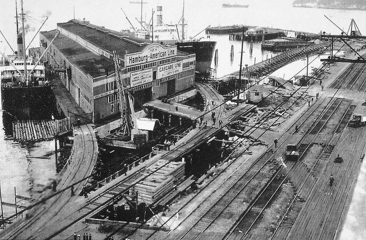 Seattle waterfront: Then and now