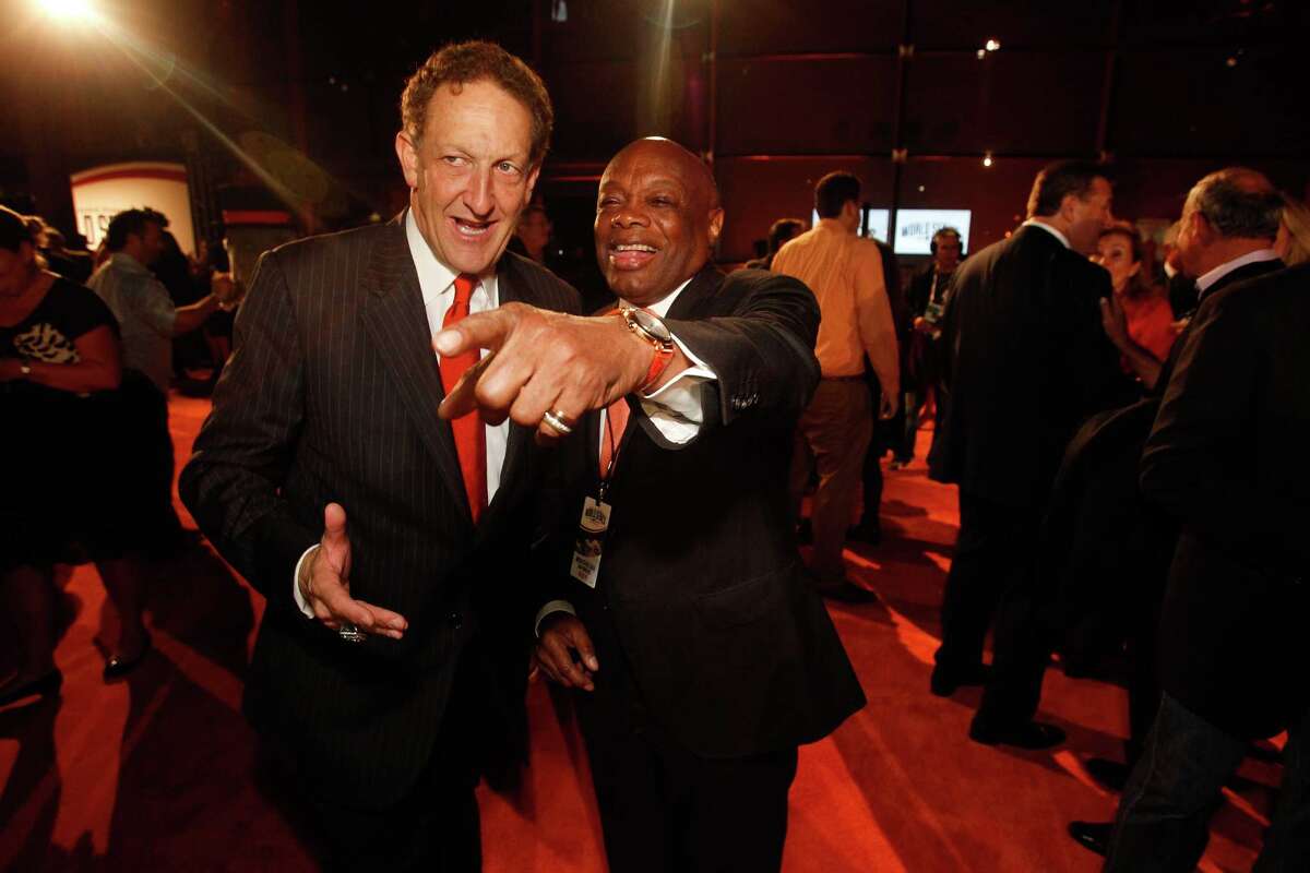 Giants’ World Series Gala lights up the night ahead of Game 3