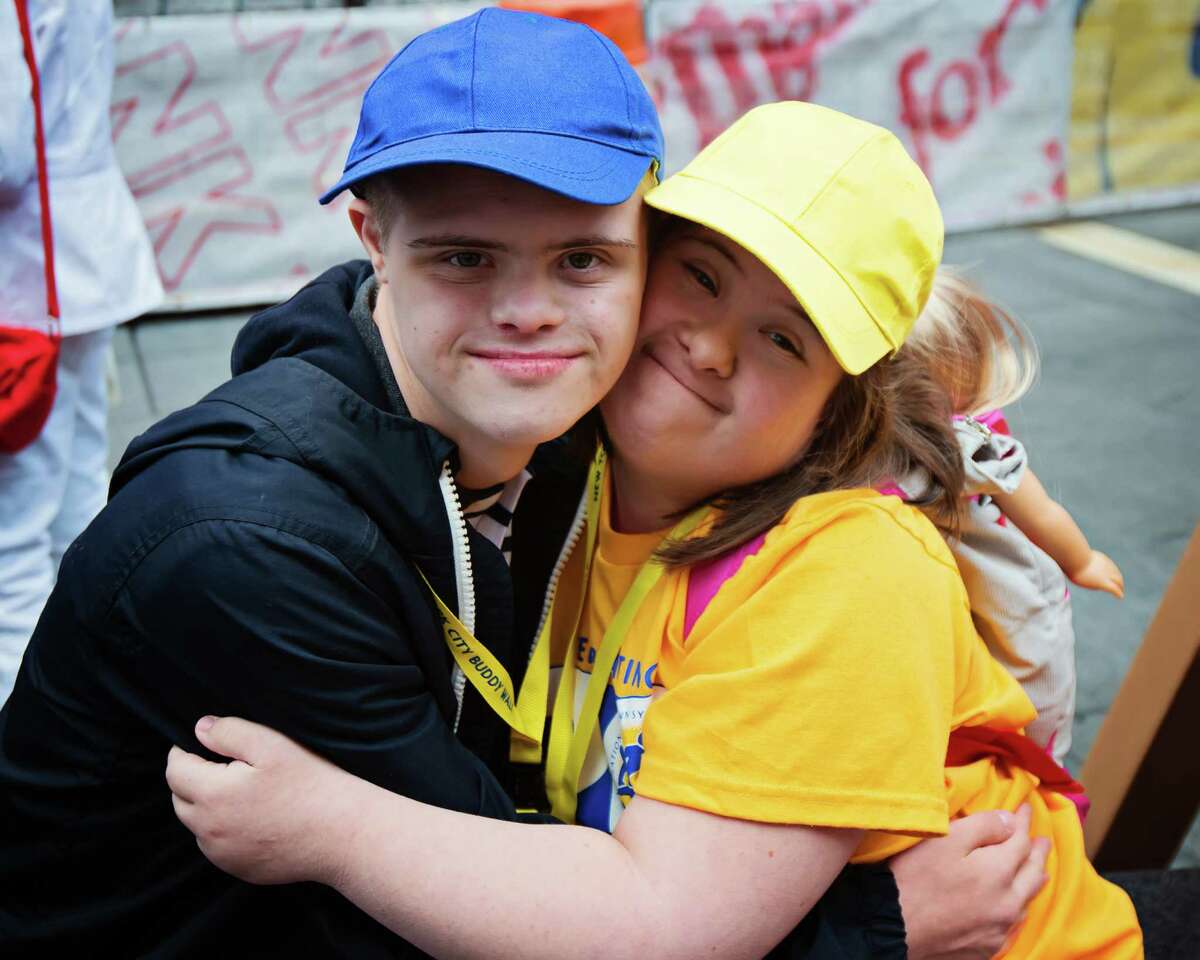 Down syndrome teens' prom pic goes viral