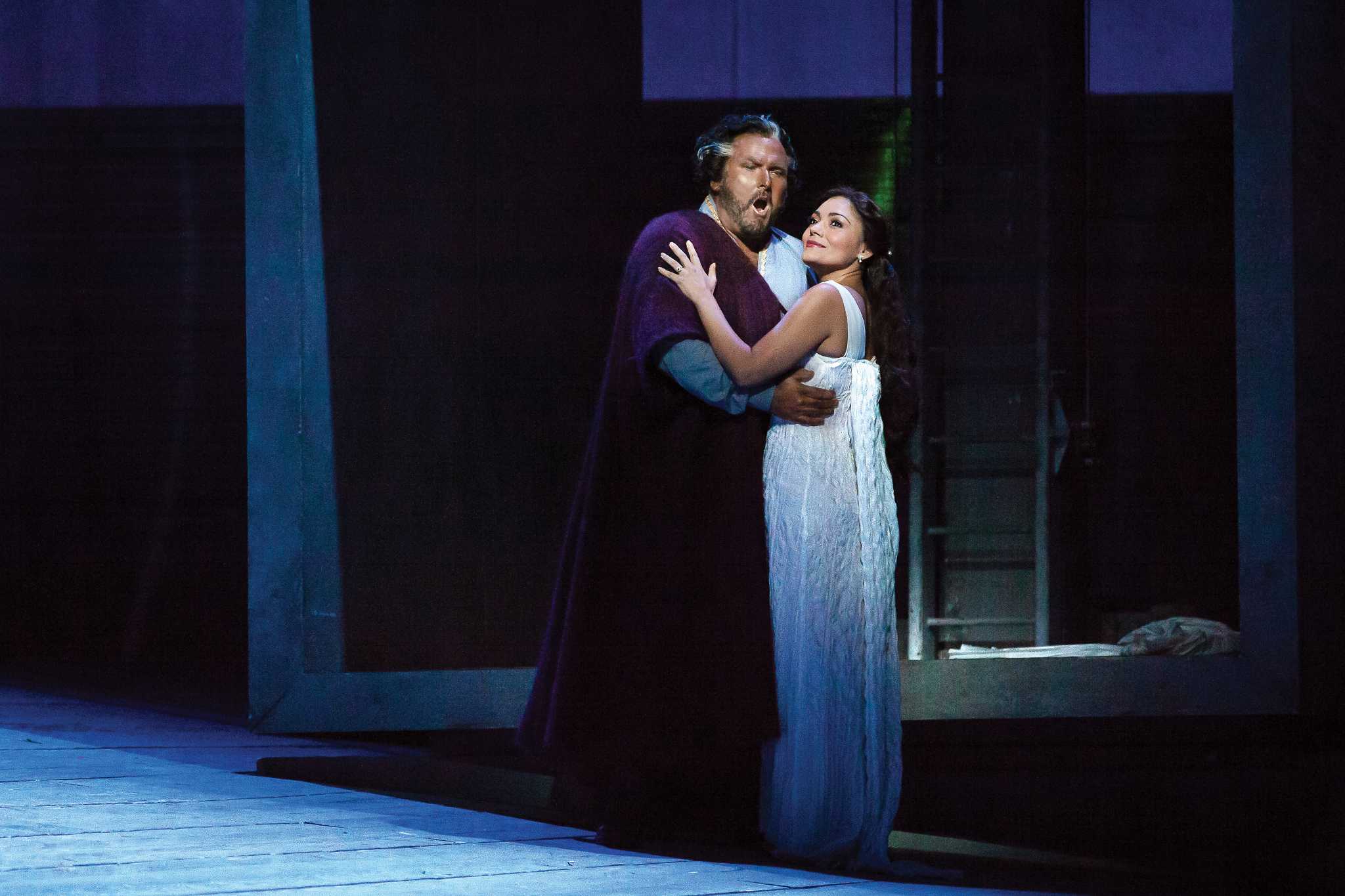 Houston Grand Opera brings out visceral power of Verdi's 'Otello"