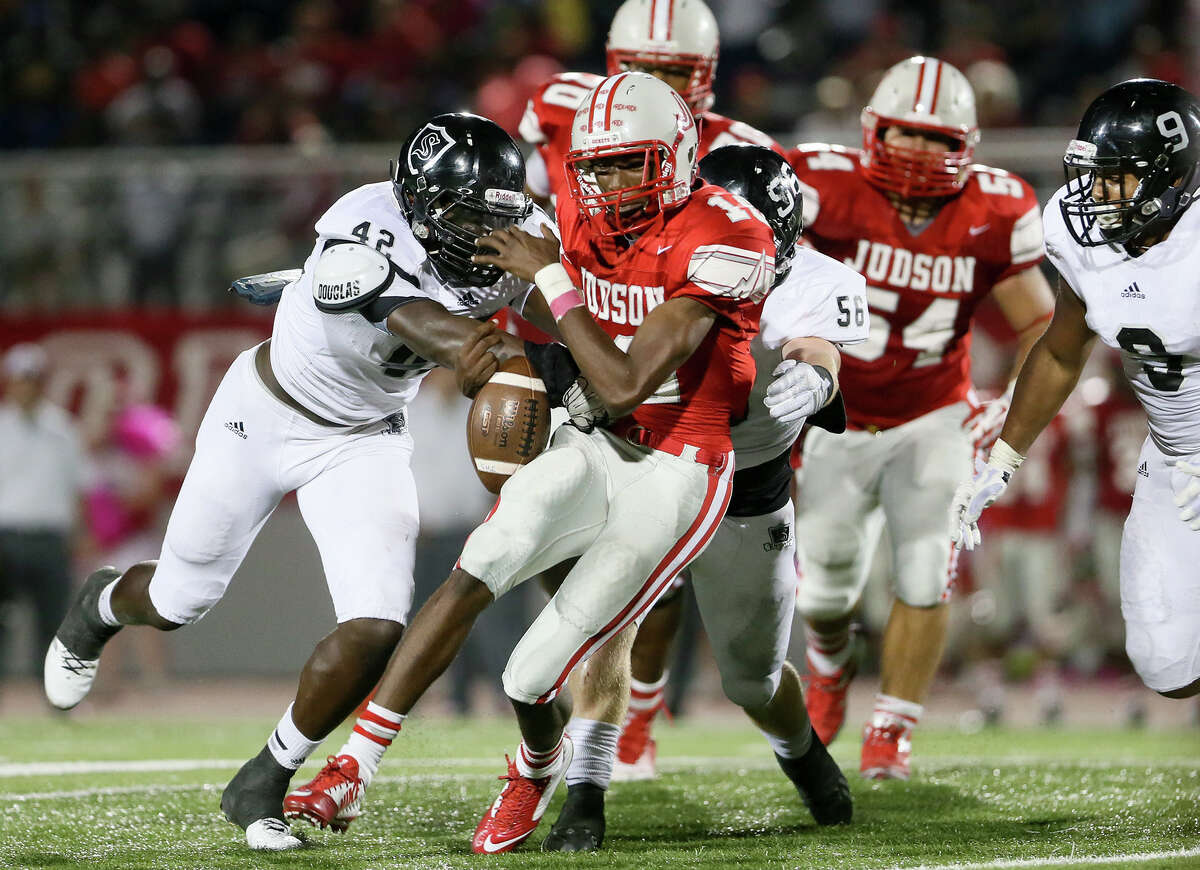 Steele rallies to top Judson