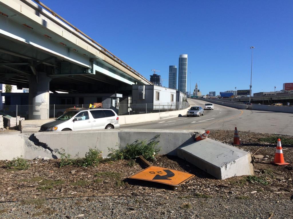 1 killed, 3 injured in wreck on S.F. off-ramp