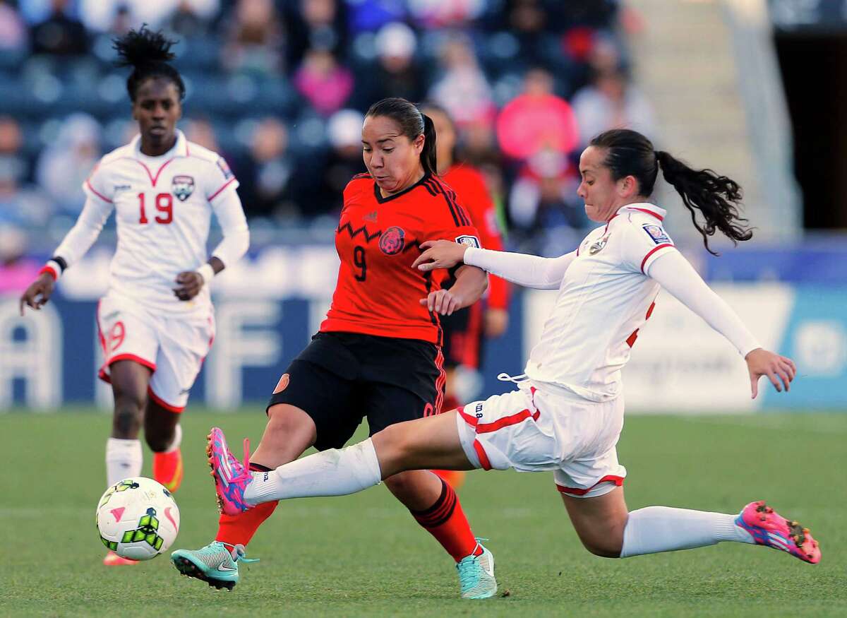 Wambach's 4 goals lead U.S. to win