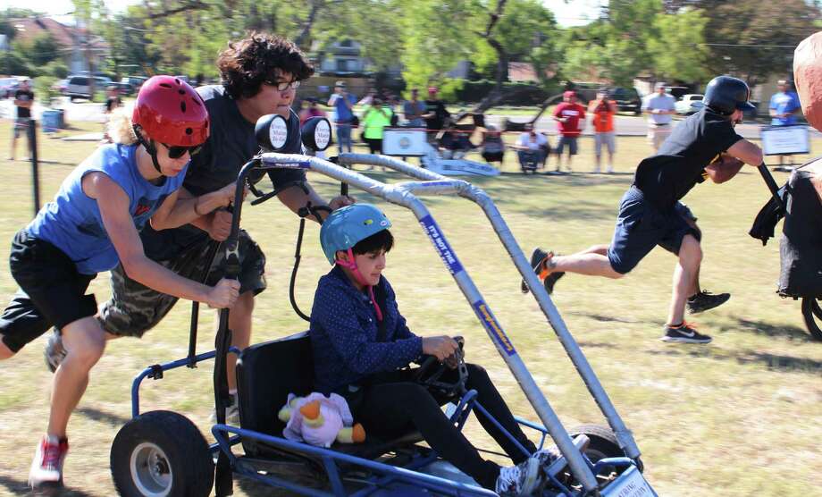 mySpy: Dignowity Hill Pushcart Derby - mySA