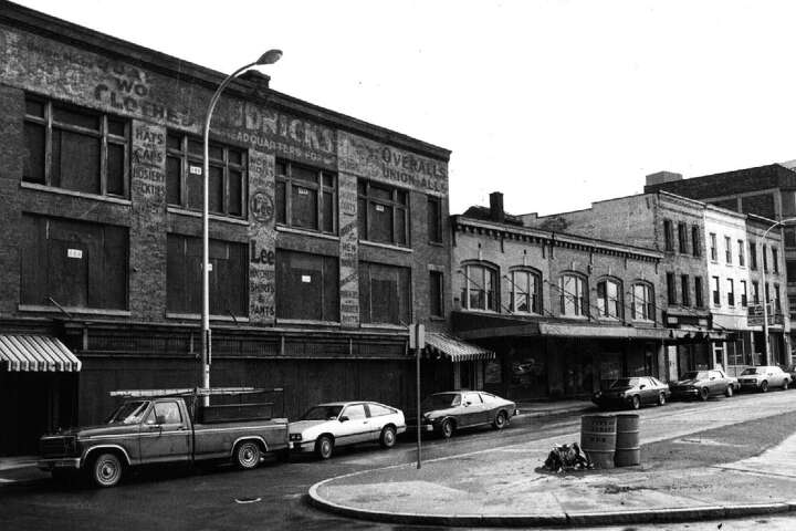 Looking back at construction of Knickerbocker Arena