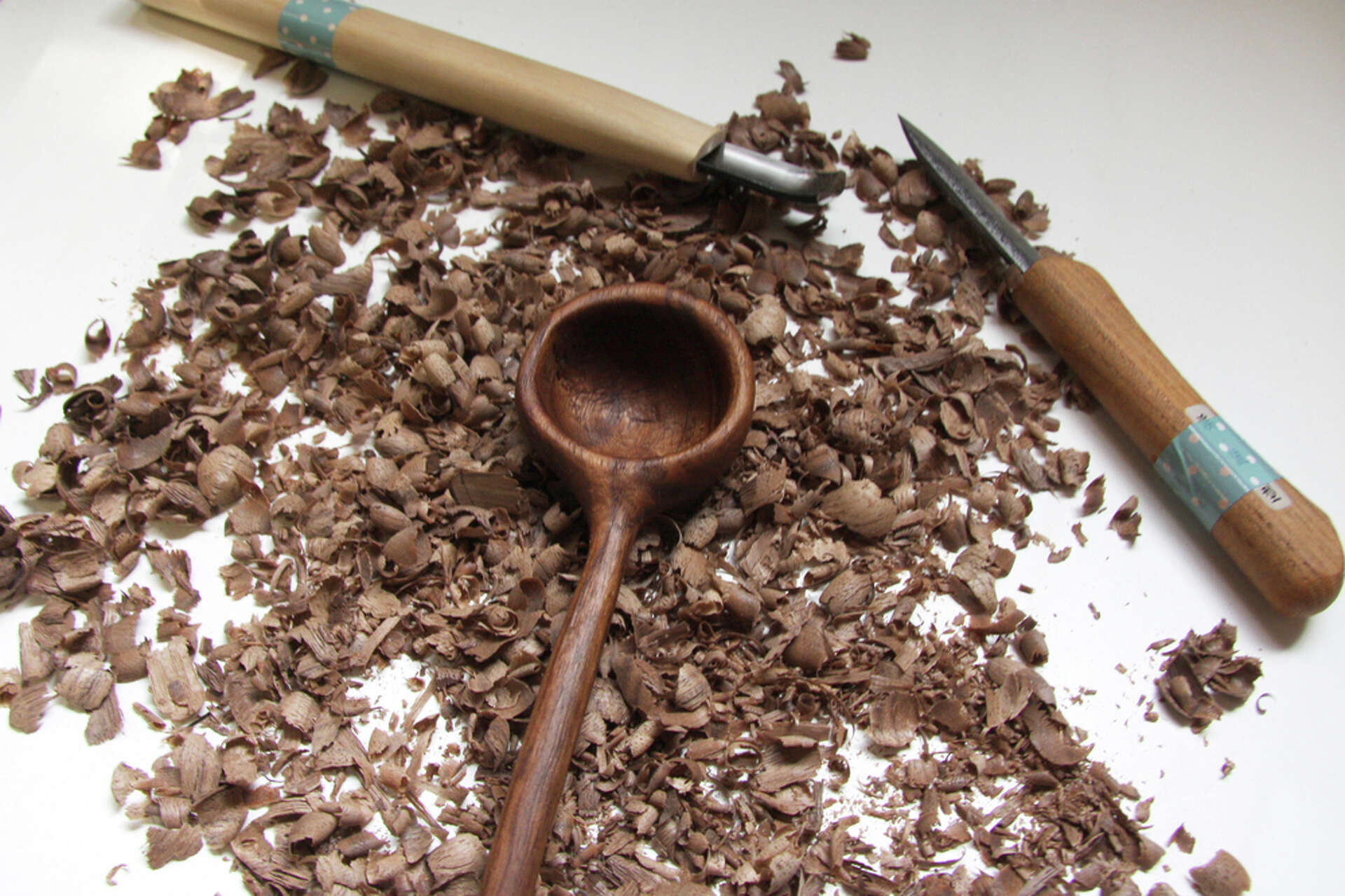 DIY holiday workshops from letterpress to spoons