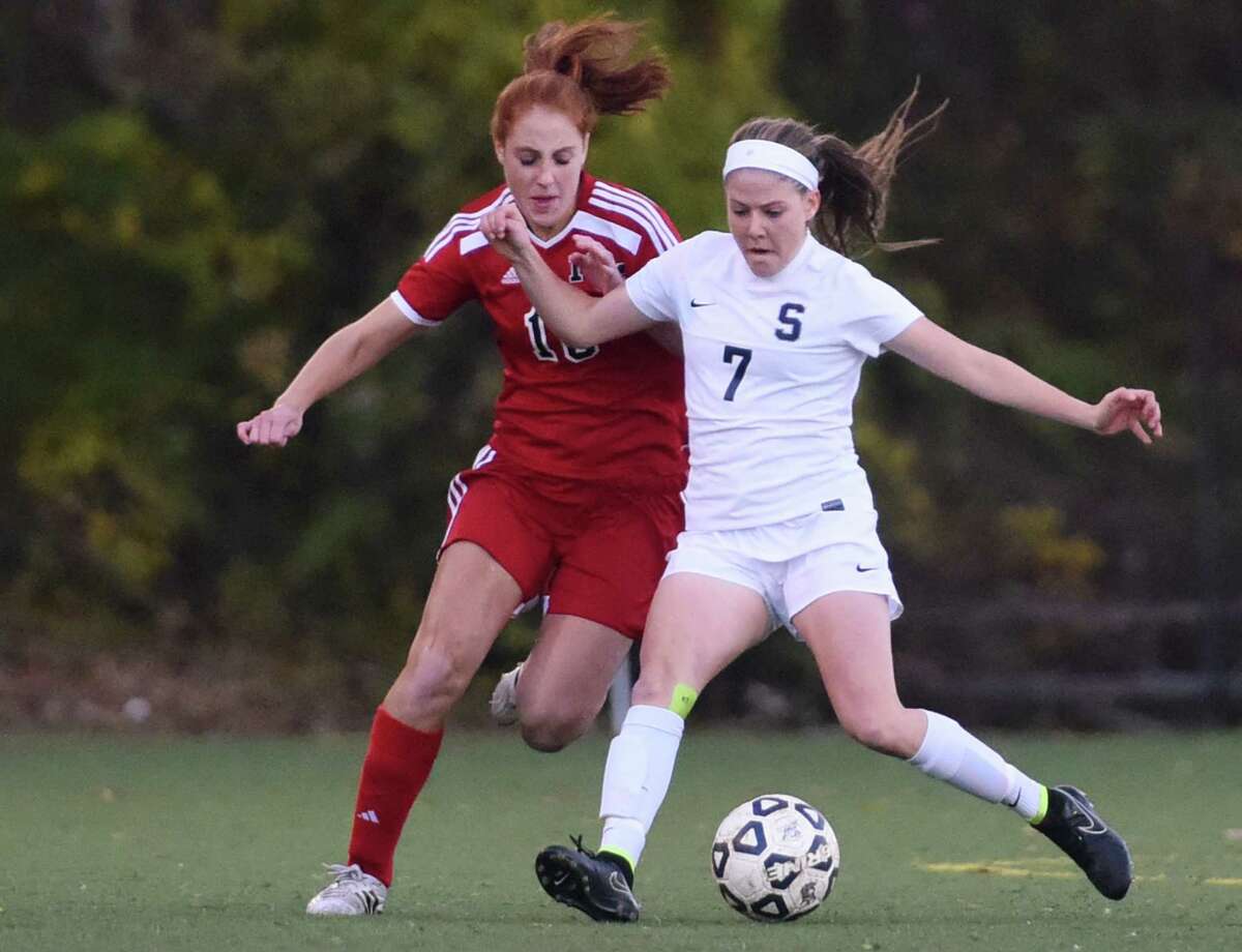 Staples blanks New Canaan, advances to finals