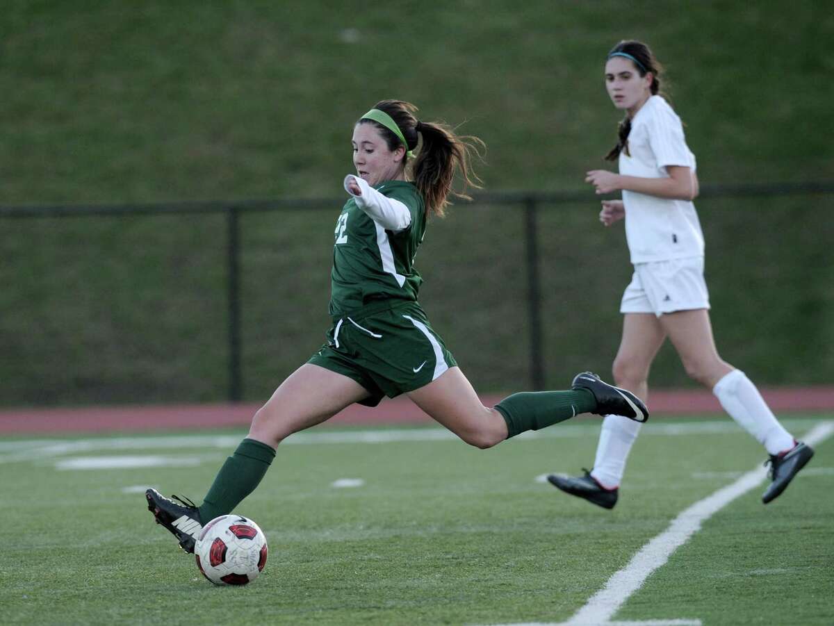 New Milford, Masuk advance to SWC girls soccer final